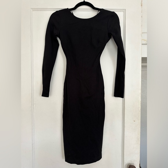 Lulus | Dresses | Lulus Backless Long Sleeve Ultra Deep V Midi Dress ...